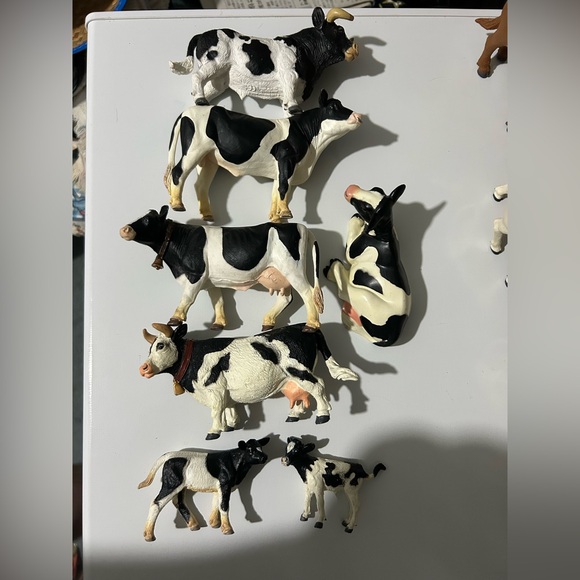 Safari LTD | Toys | Safari Ltd Holstein Bulls Cows And Calves Set Of 7 ...